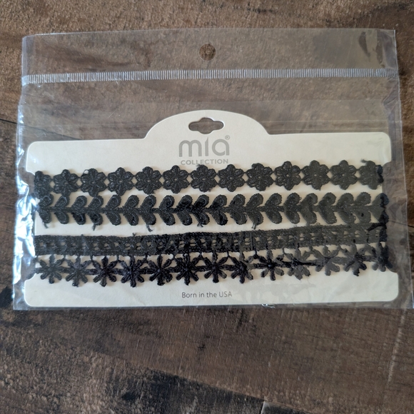 MIA | Jewelry | Mia Black Lace Choker Necklace Set | Poshmark